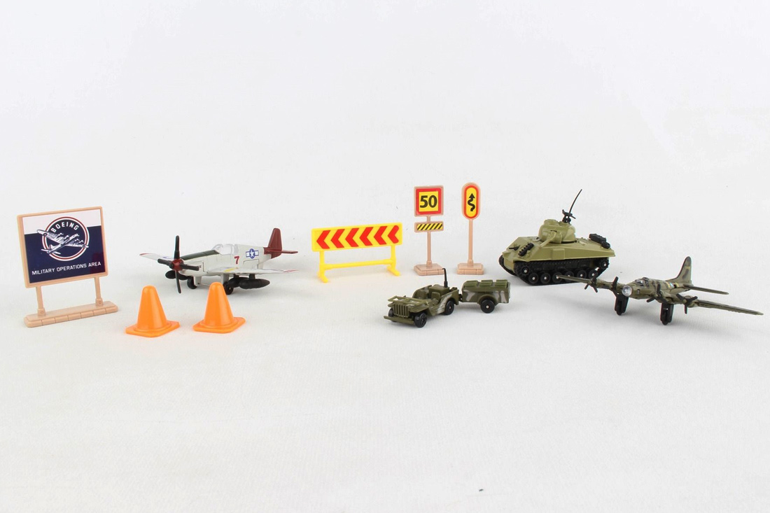 Boeing WWII Military Playset - MyPilotStore.com