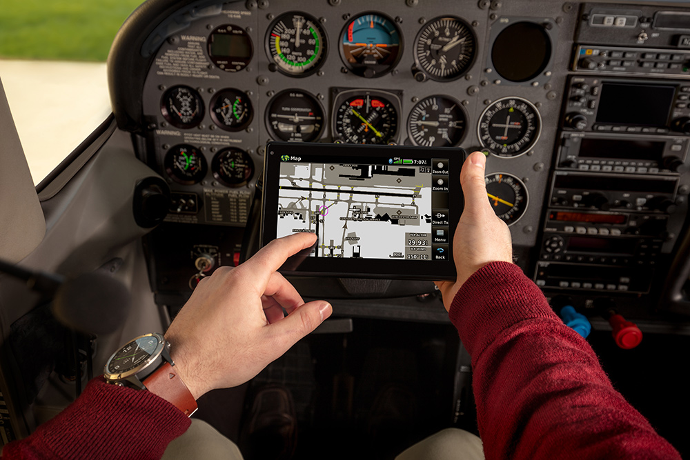 Garmin aera 760 Portable Aviation GPS (North America) - MyPilotStore.com