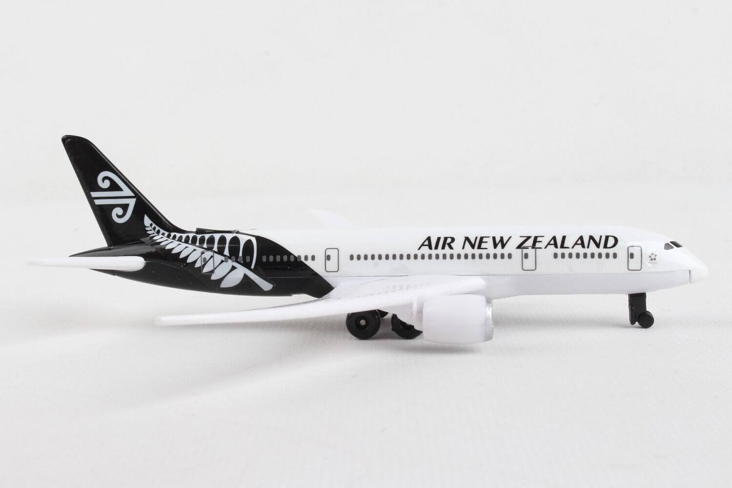 Air New Zealand Boeing 787 Dreamliner Die Cast Model - MyPilotStore.com
